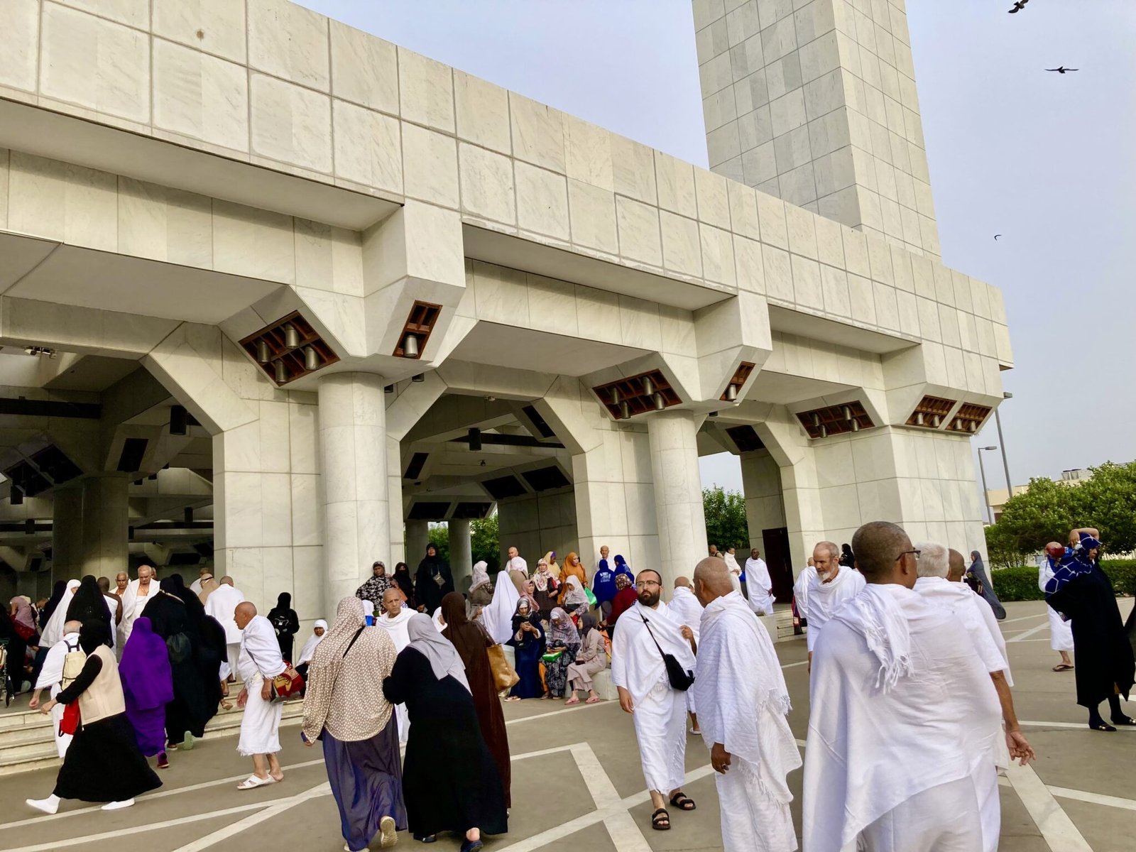 Mengenal Masjid Bir Ali, Tempat Miqat Jamaah Haji - Rawda Travel